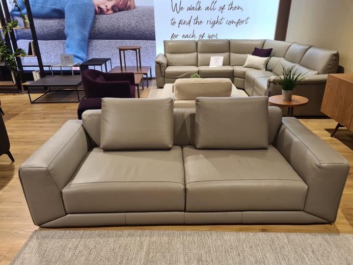 Natuzzi clearance stock